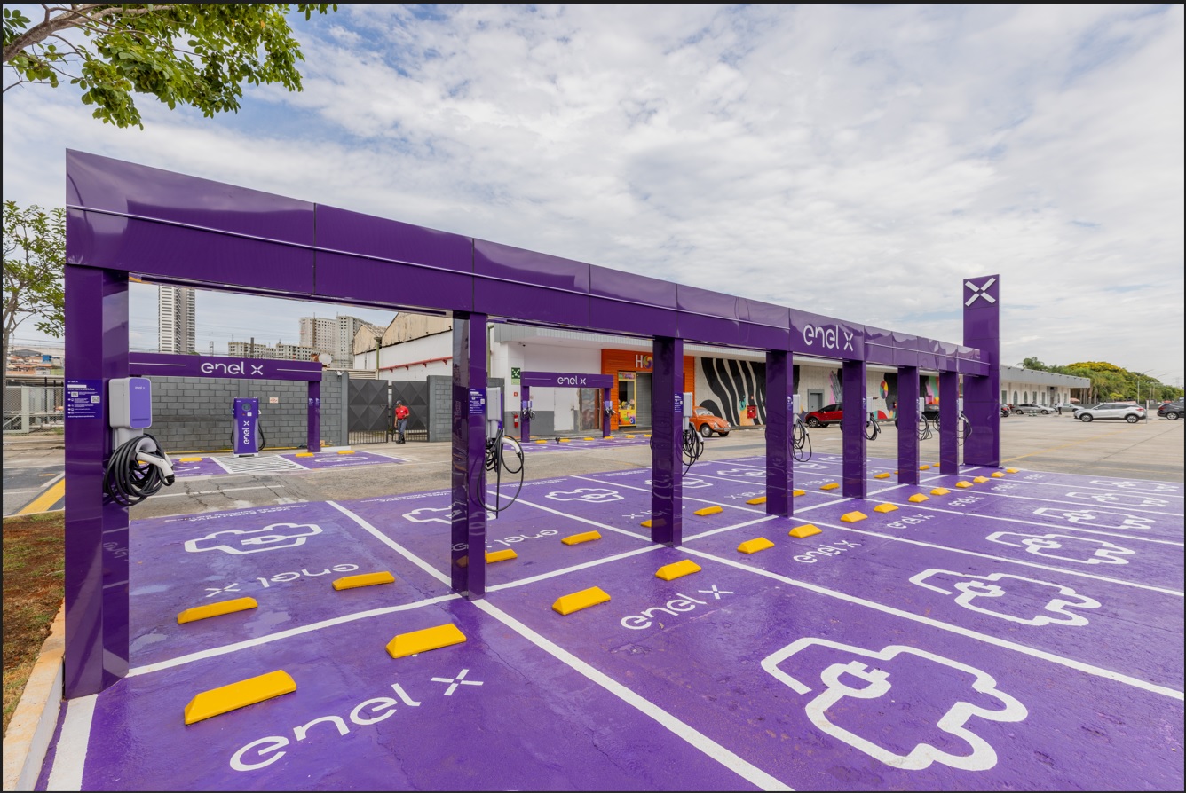 Enel X inaugura em SP hub para recarga de veículos elétricos - CanalEnergia